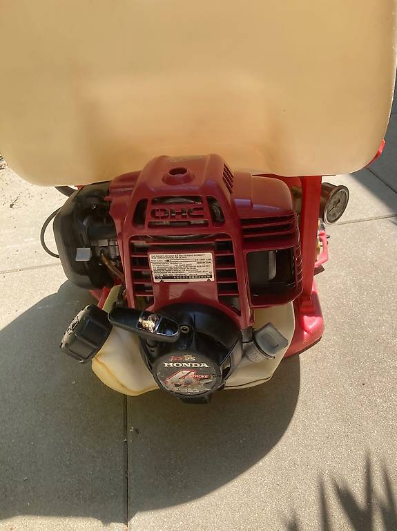 Baumspritze mit Honda GX 25 Motor 4 Takt im Kanton Aargau - tutti.ch