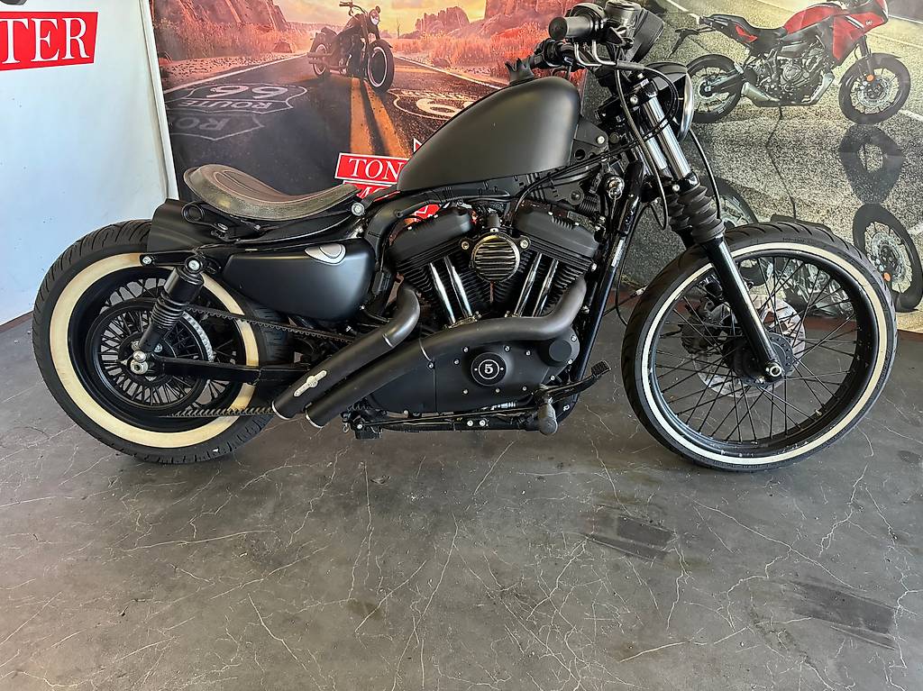 HARLEY-DAVIDSON XL 883 C Sportster Custom Injection (25kW) im Kanton Bern - tutti.ch