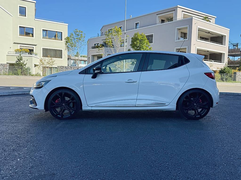RENAULT Clio 1.6 T RS 200 EDC EDC sehr gepflegt | frisch im Kanton Zürich - tutti.ch