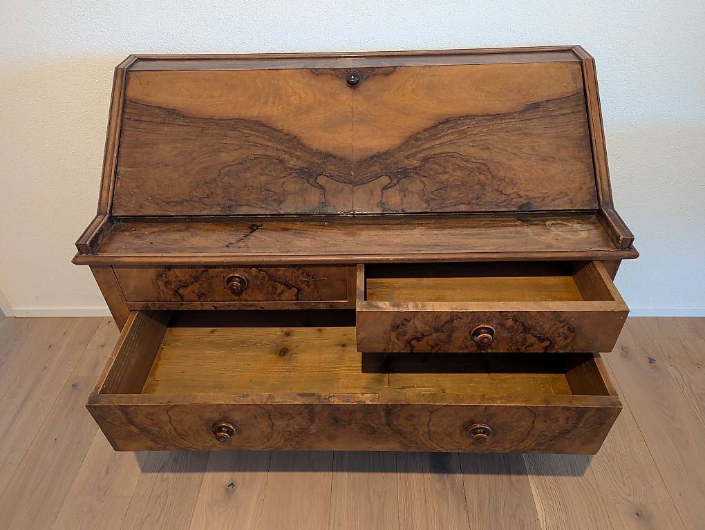 Antiker Sekretär aus Holz Canton Lucerne - tutti.ch