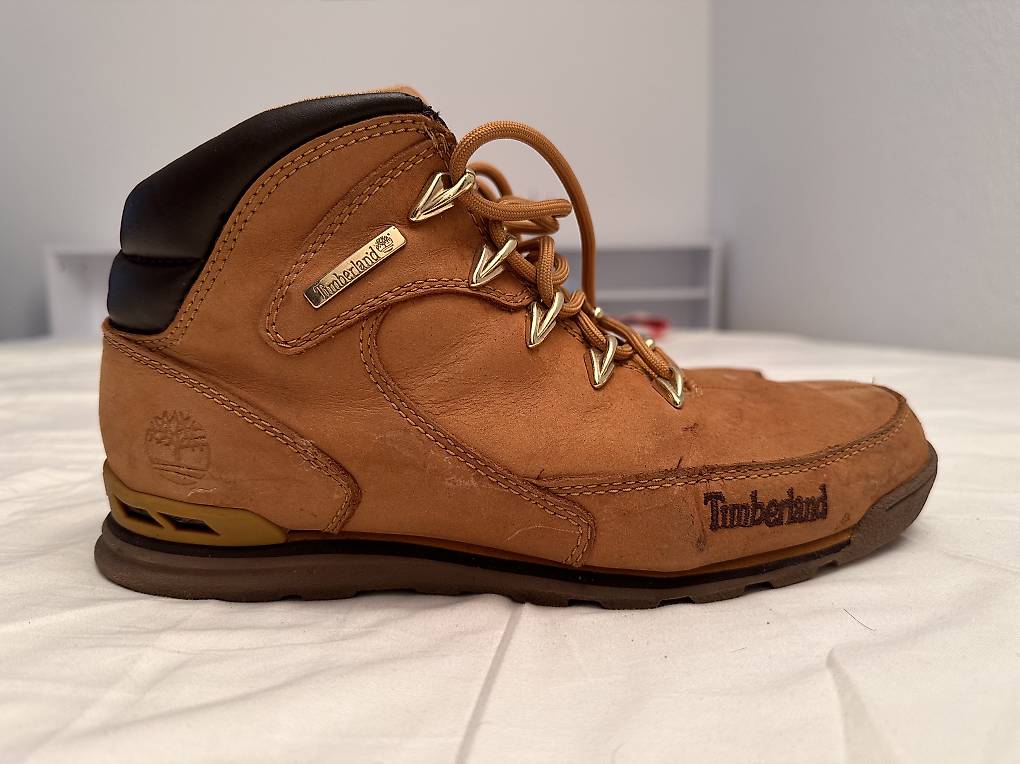 Timberland & Cat Schuhe 42 im Kanton Bern - tutti.ch