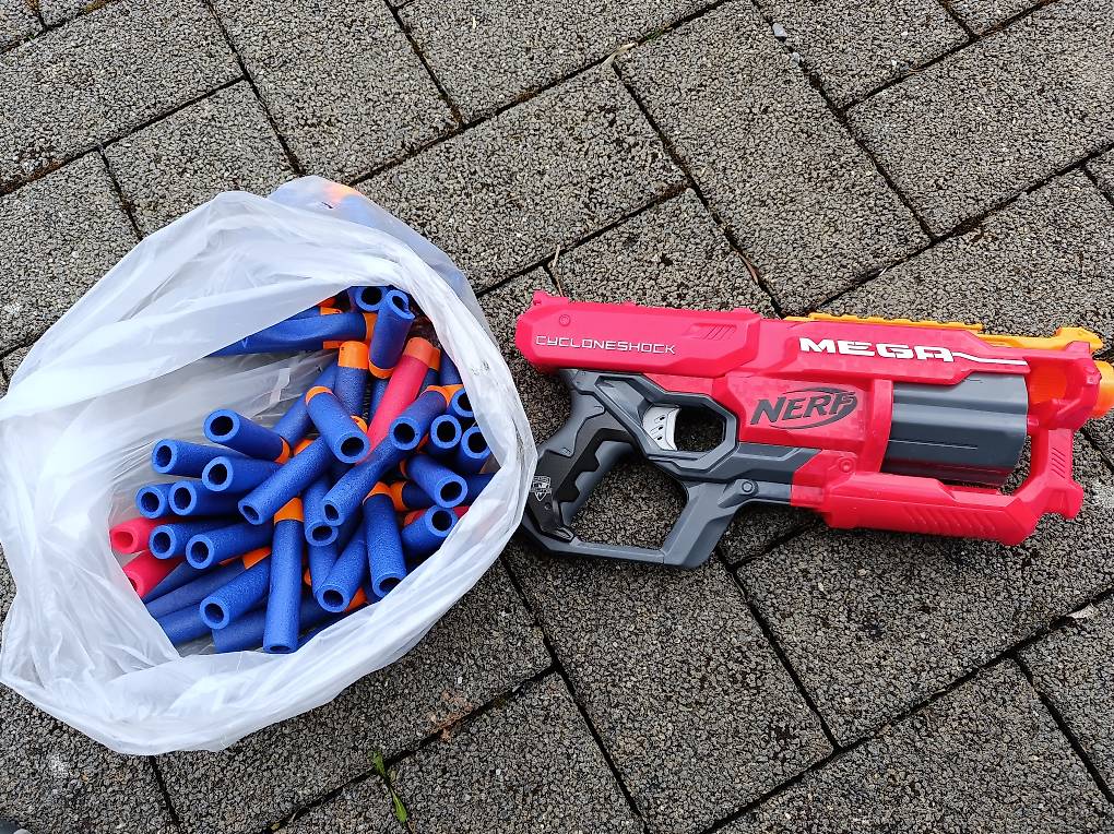 Nerf Pistole Canton Lucerne - tutti.ch