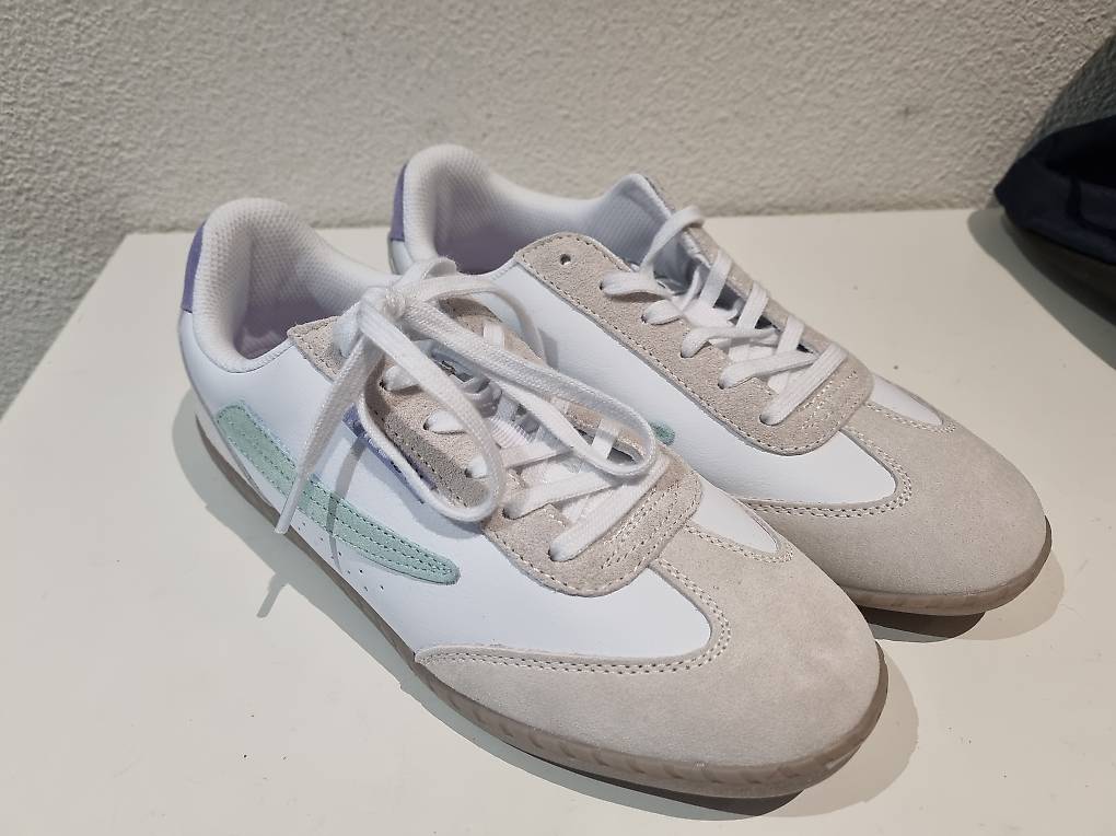 Fila Turnschuhe Gr. 39 im Kanton Aargau - tutti.ch