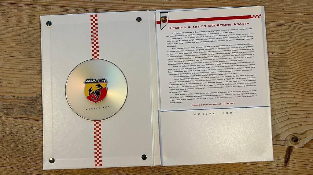 Abarth Unterlagen Prospekte Pressemappe im Kanton Bern - tutti.ch