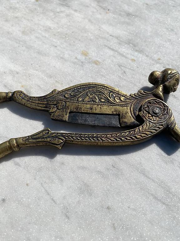 antiker Bethelnuss-Schneider Dekostück um 1900 im Kanton Thurgau - tutti.ch