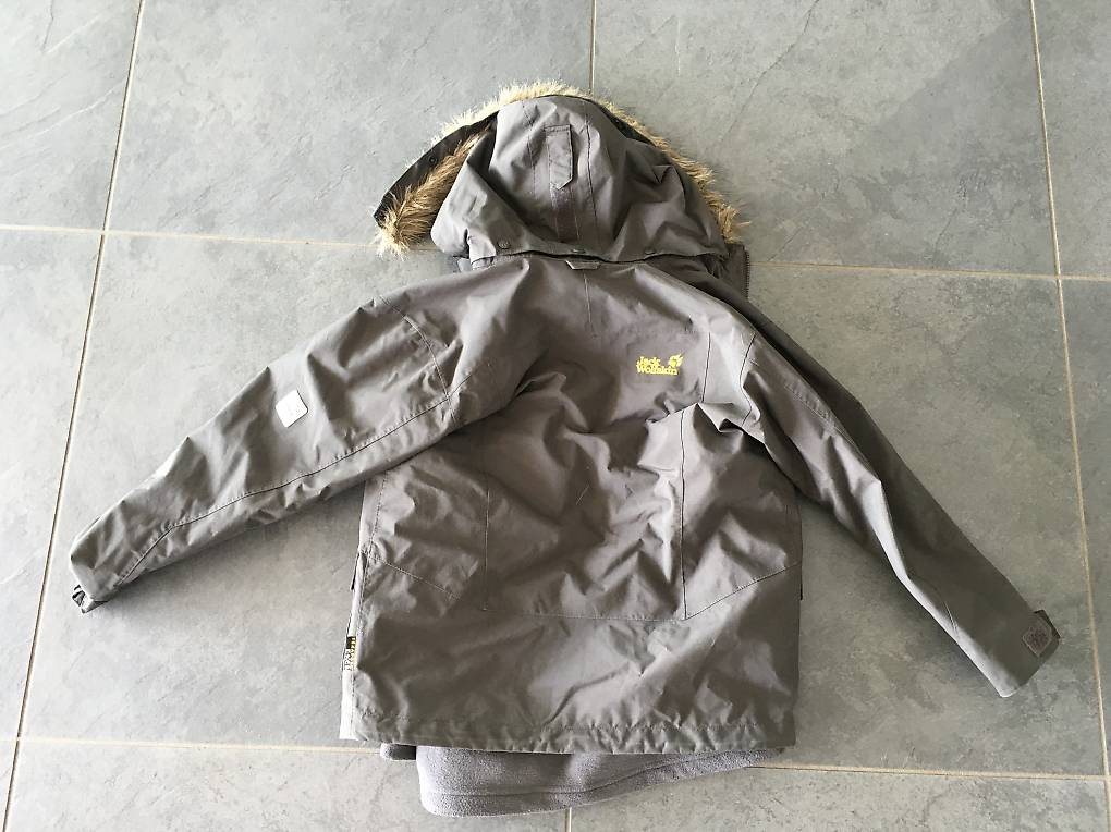 Jack Wolfskin Winterjacke in Gr. 140 Texapore Nanuk im Kanton Aargau - tutti.ch