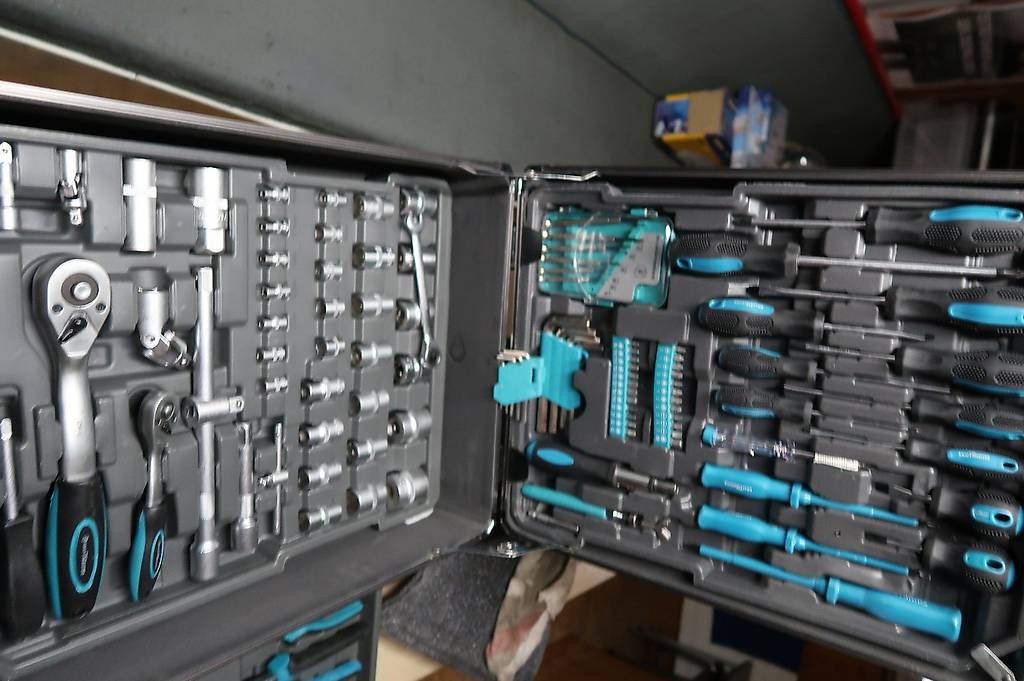 Werkzeug Trolley Kraft TM Meister im Kanton Aargau - tutti.ch