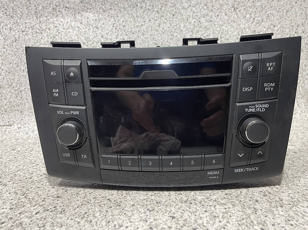 39101-68LA0 Radio Suzuki Swift 1.2 im Kanton Luzern - tutti.ch