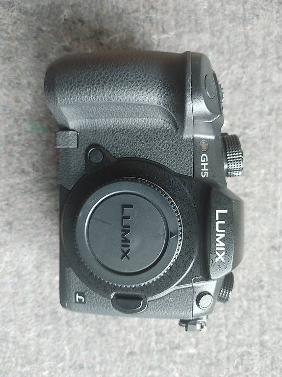 Panasonic Lumix gh5 Kamera Body mit Vlog im Kanton Basel-Stadt - tutti.ch