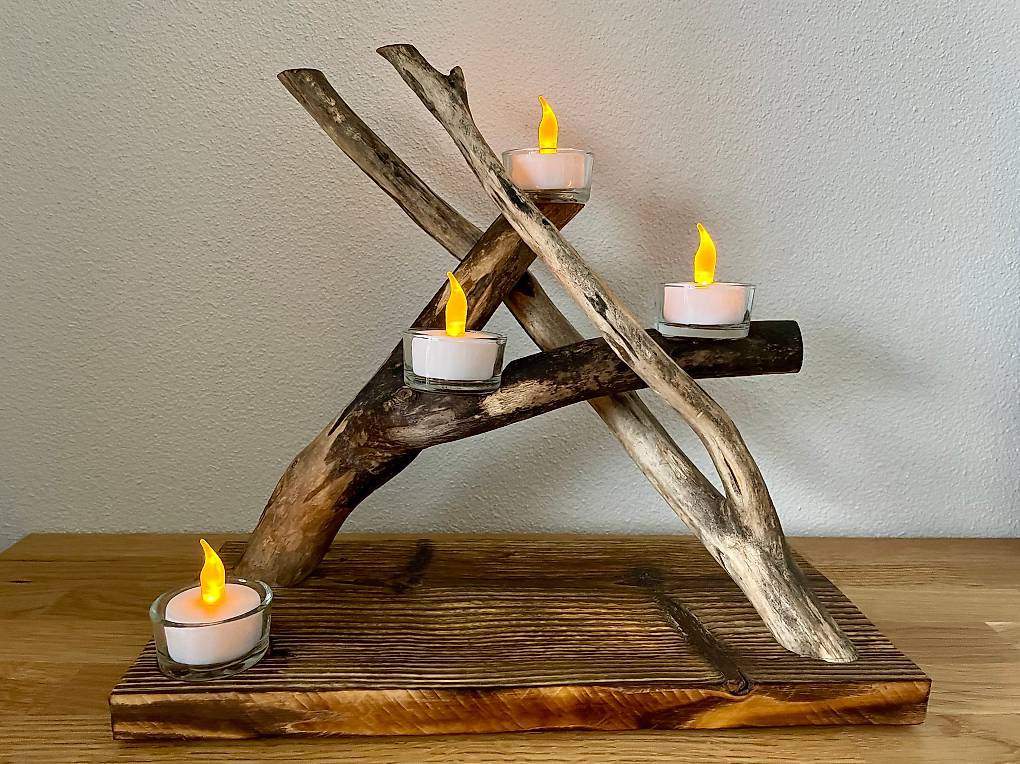Holzdeko mit Teelicht im Kanton Schwyz - tutti.ch