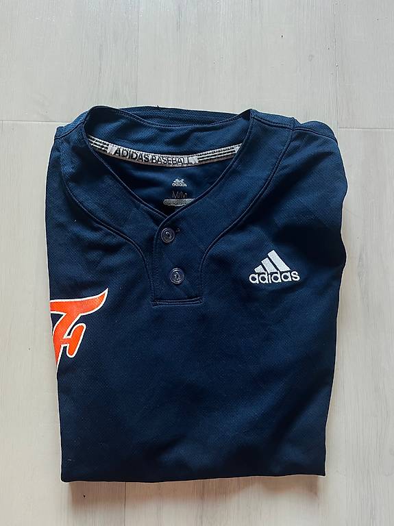 Vintage Adidas Shirt (M) im Kanton Bern - tutti.ch