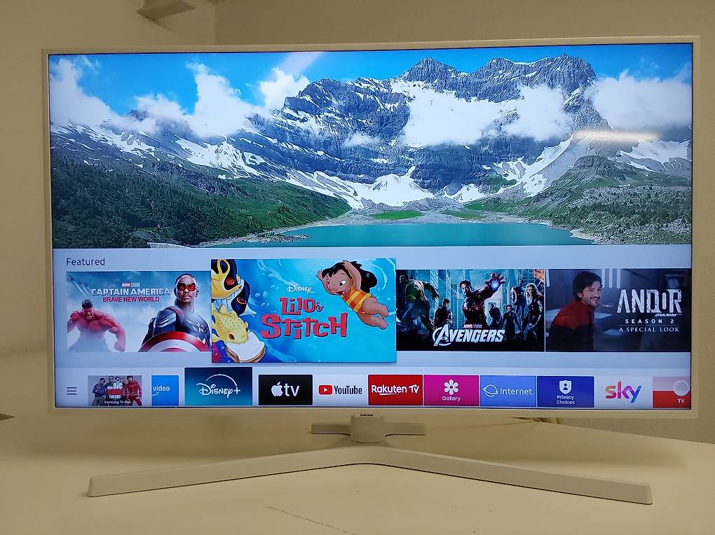 Samsung Smart TV 43 Zoll 4K HDR UHD WIFI HDMI Weiss im Kanton Zürich - tutti.ch