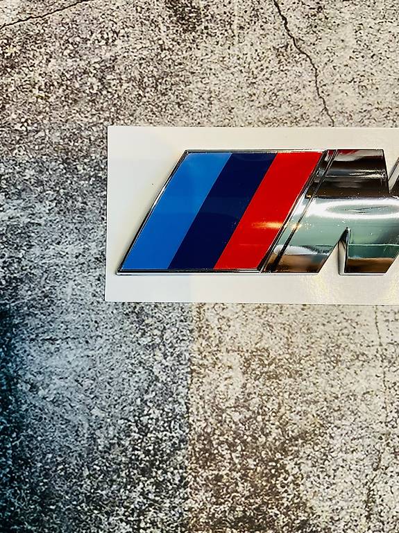 BMW M2 Emblem Logo Schriftzug NEU in Chrom im Kanton Solothurn - tutti.ch