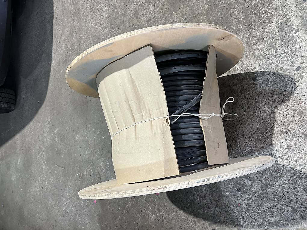 60 m RADOX® 4 GKW-AX 1800V MM S Single Core 1 x 95 mm² (VB) im Kanton Graubünden - tutti.ch