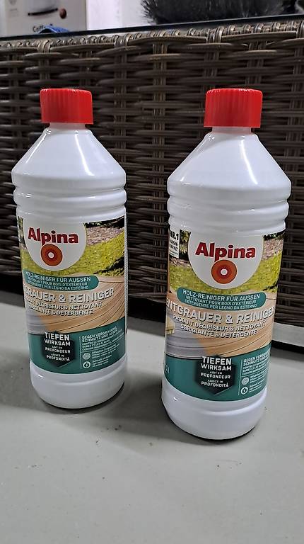 Alpina Entgrauer und Reiniger Holz, 2x 1Liter, neu im Kanton Solothurn - tutti.ch