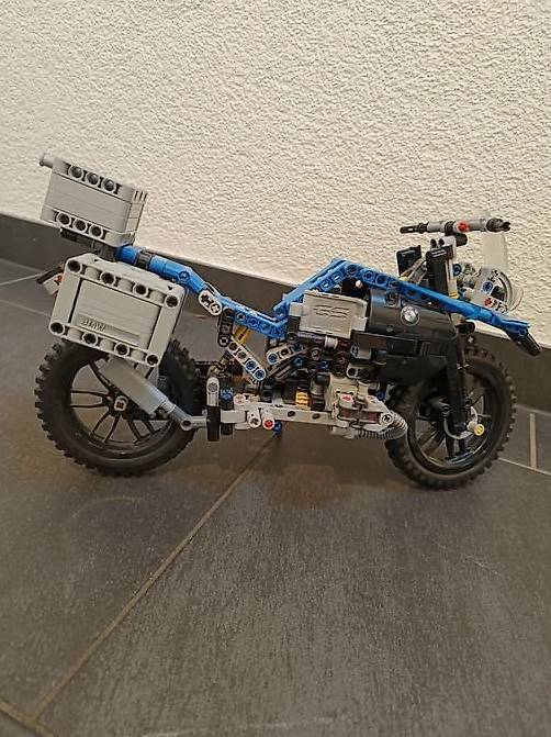 LEGO Technic 42063 im Kanton St. Gallen - tutti.ch