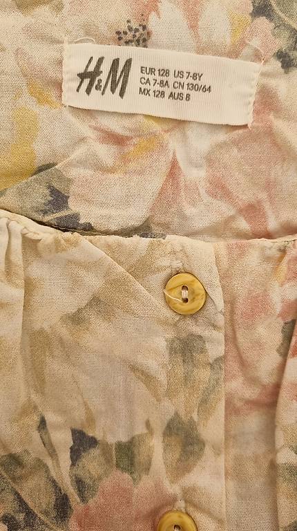 Neue luftige Sommer Bluse von H&M Gr. 128 im Kanton Thurgau - tutti.ch