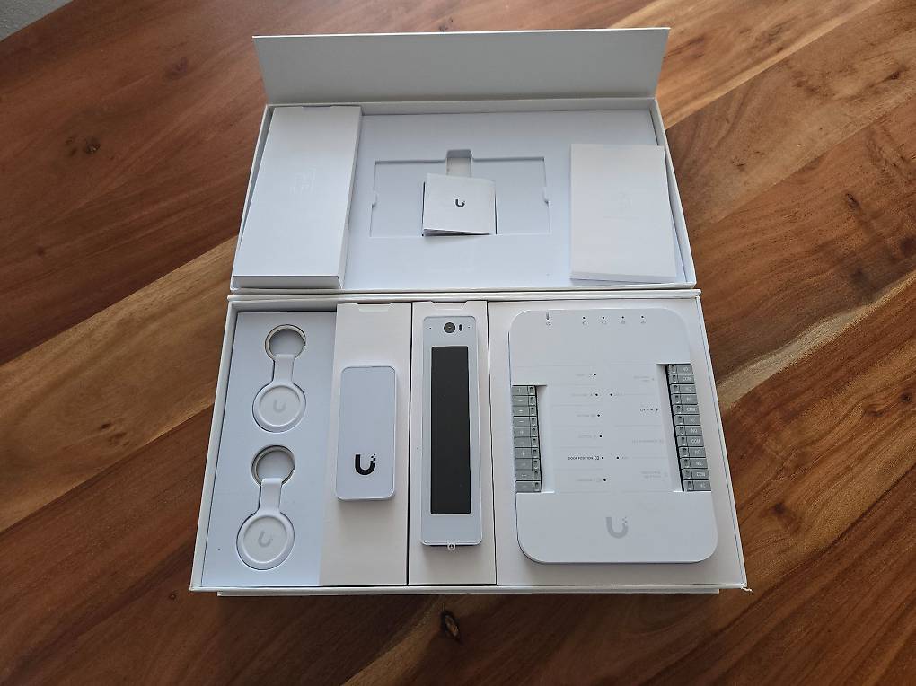 Ubiquiti Unifi G2 Starter Kit Professional im Kanton St. Gallen - tutti.ch