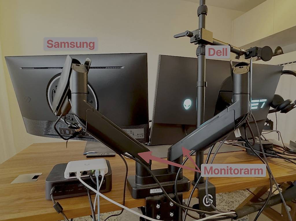 Dual Monitor Setup 2x 27 Zoll 4K (Samsung & Dell) + Arm im Kanton ...