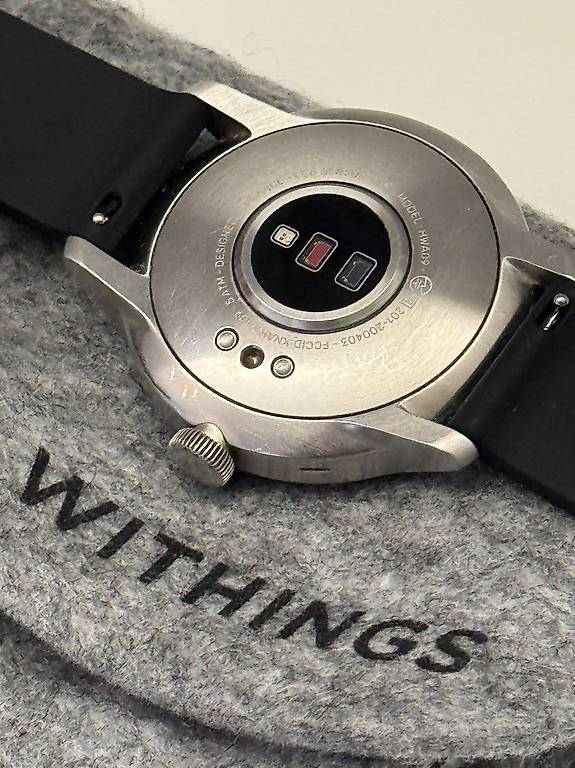 Withings ScanWatch 42mm (HWA09) Hybrid-Smartwatch im Kanton St. Gallen ...