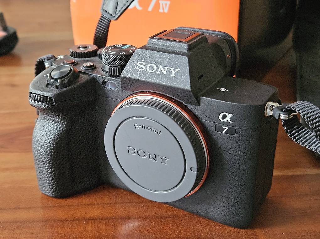 Sony A7 IV / Vollformat Kamera (a7iv) im Kanton Zürich - tutti.ch