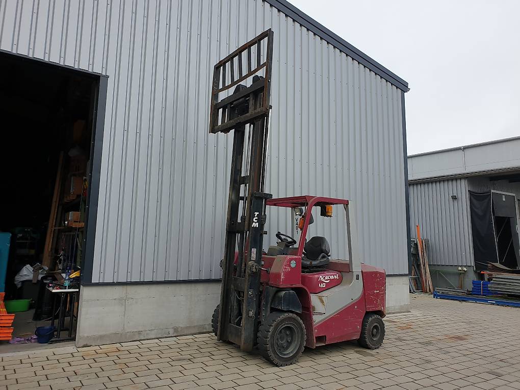 Stapler TCM 4 WEGE Hub 330cm im Kanton Thurgau - tutti.ch