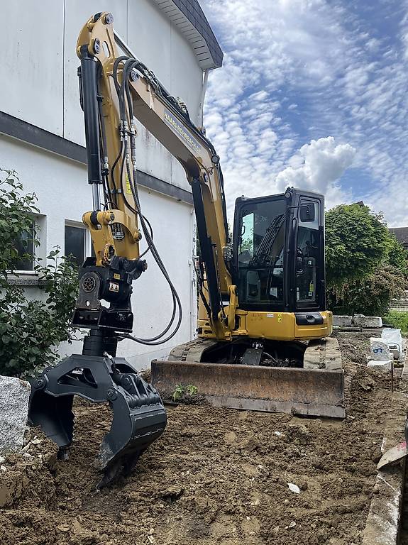 Bagger mit Greifer und Spitzhammer mieten im Kanton Bern - tutti.ch