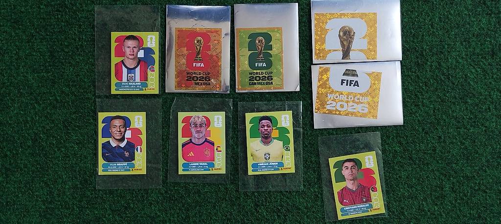 Panini WM 2026 Ronaldo Mbappe Haaland Lamine Yamal im Kanton Freiburg ...