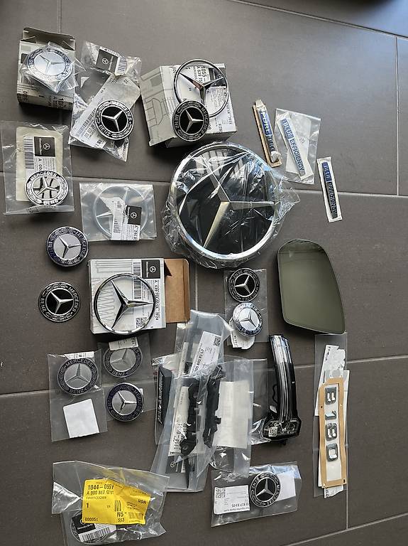 Mercedes Logos Embleme original fabrikneu im Kanton Aargau - tutti.ch