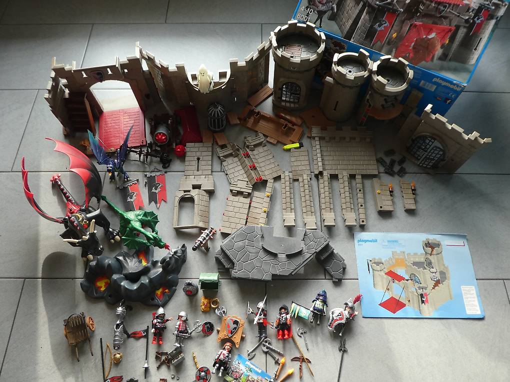 Playmobil Knights Ritter, Drachen und Burg im Kanton Zürich - tutti.ch