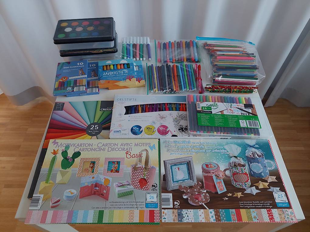 Riesen-Set Stifte + Anderes zum Schreiben/Malen/Basteln usw. im Kanton ...