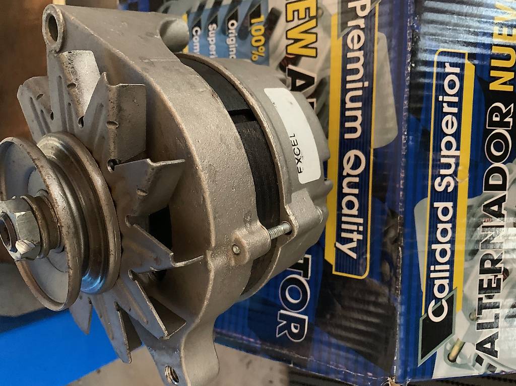 Alternator Autolite revidiert gebraucht zu Ford V8 im Kanton Zürich ...