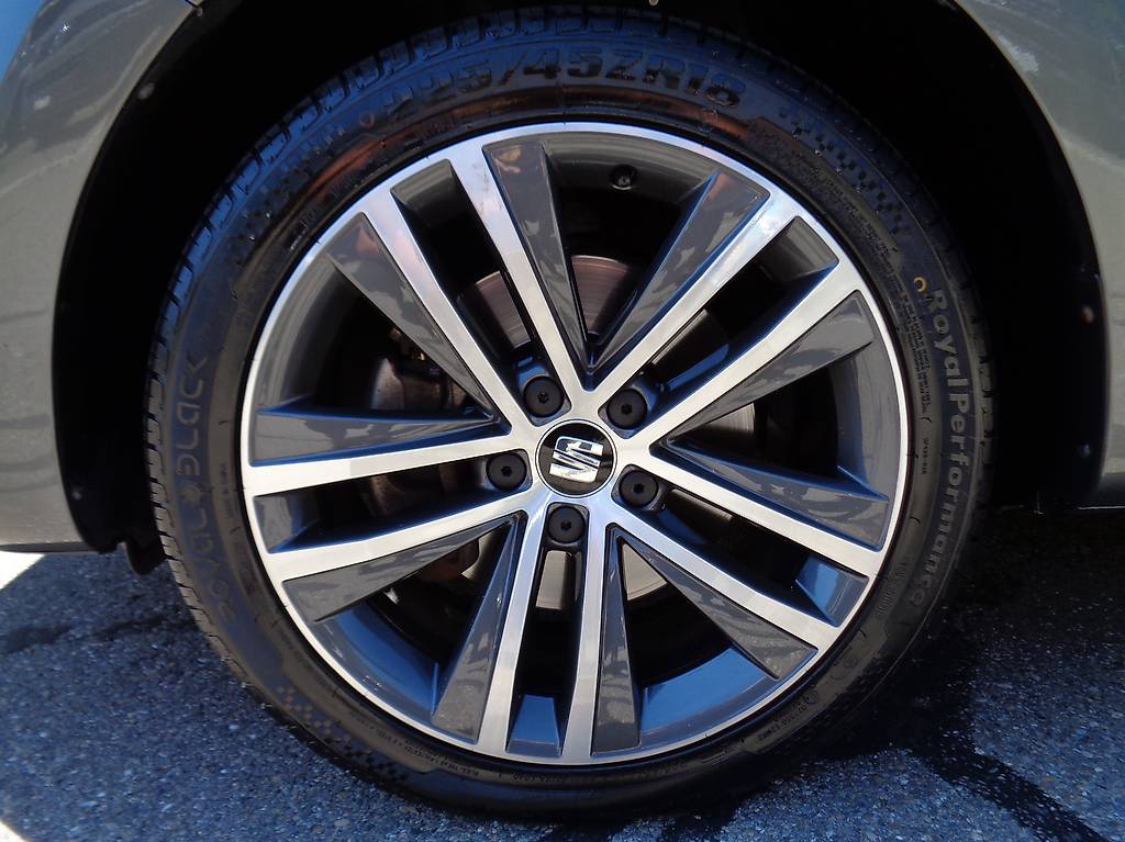 Alufelgen VW Sharan/Alhambra 18 Toulon/Akira Alufelgen****** im Kanton ...