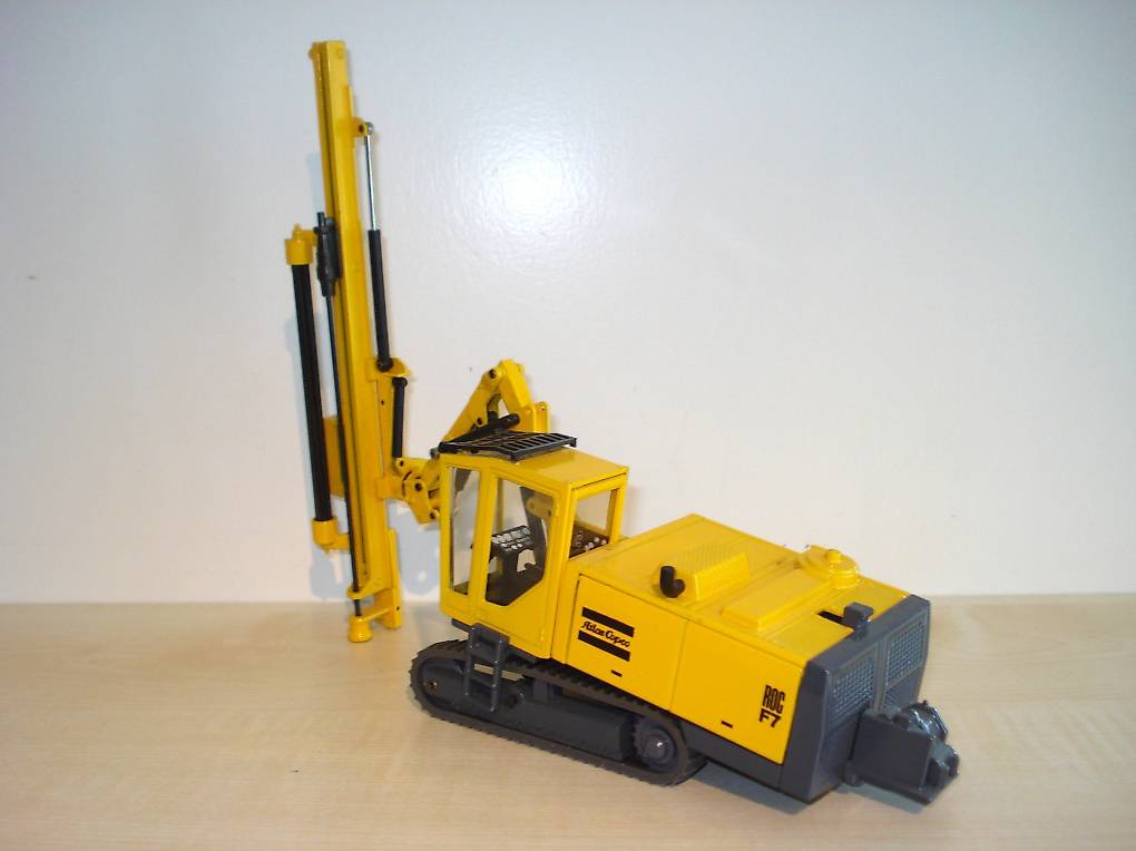 ATLAS COPCO ROC F7 Sprenglochbohrgerät im Kanton Glarus - tutti.ch