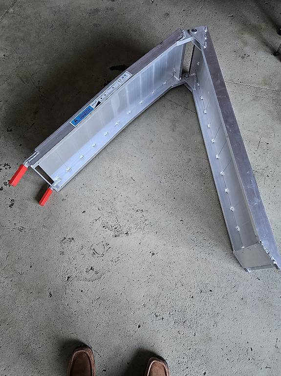 Rampa di carico Cantone Ticino - tutti.ch