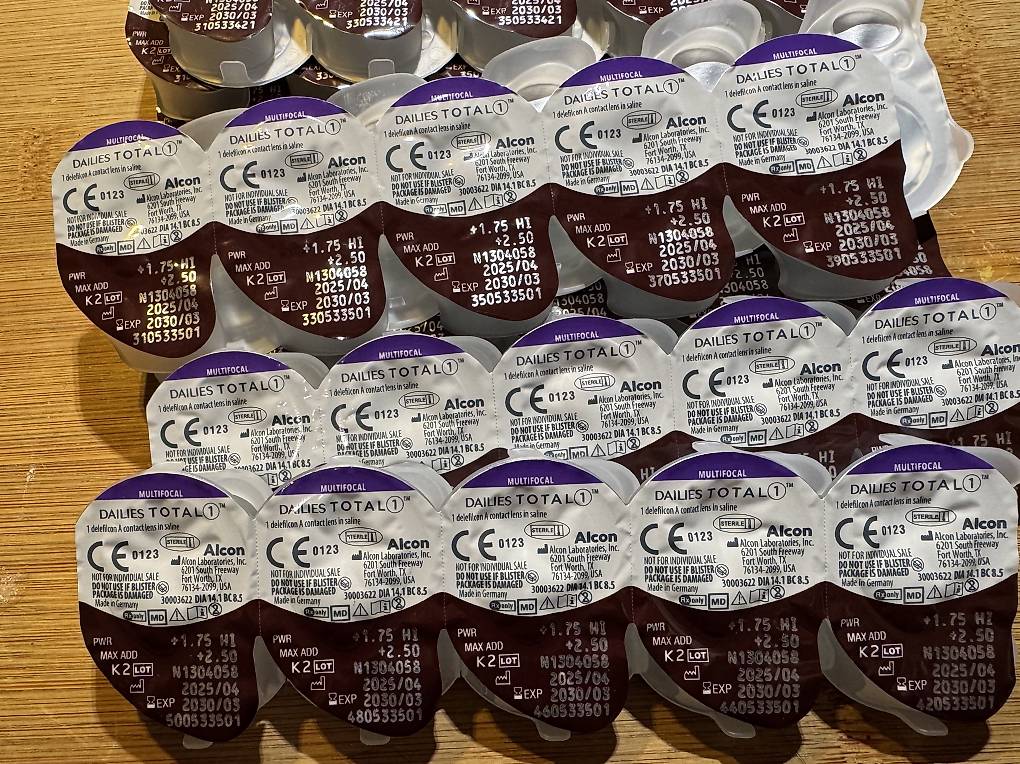 Tageslinsen Dailies Total 1 Multifokal,65 Stück im Kanton Aargau - tutti.ch