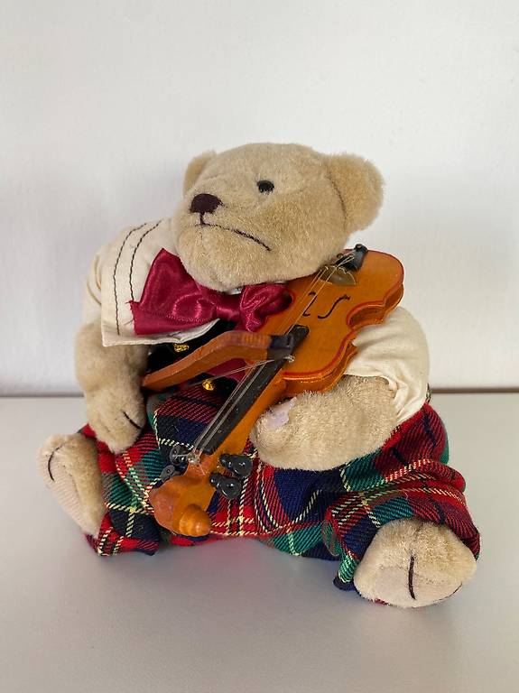 W.H. Breimer the Original Collection Bär mit Violine im Kanton Zürich ...