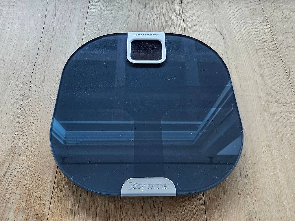 Smarte Waage Rowenta mit Bluetooth und Body Shape Tracker im Kanton ...