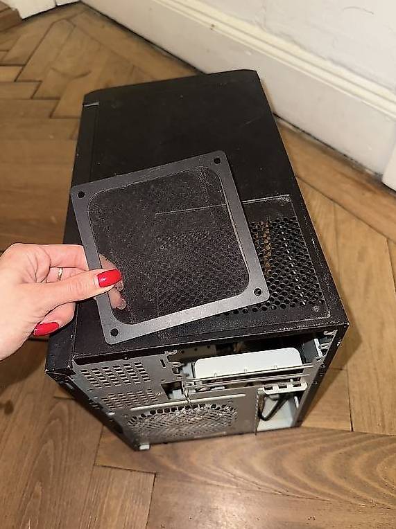 Nas ITX SilverStone Tower Gehäuse 8 Bay mit Backplane im Kanton St ...
