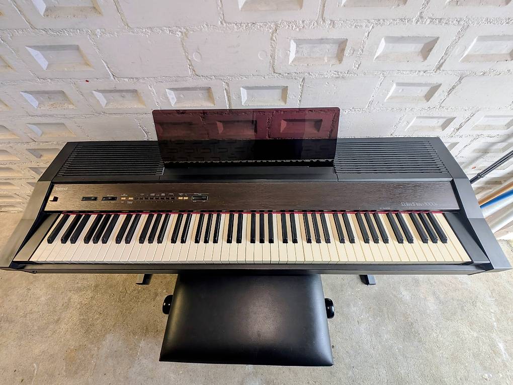 Roland Digital Piano HP-3000S Top Zustand im Kanton Aargau - tutti.ch
