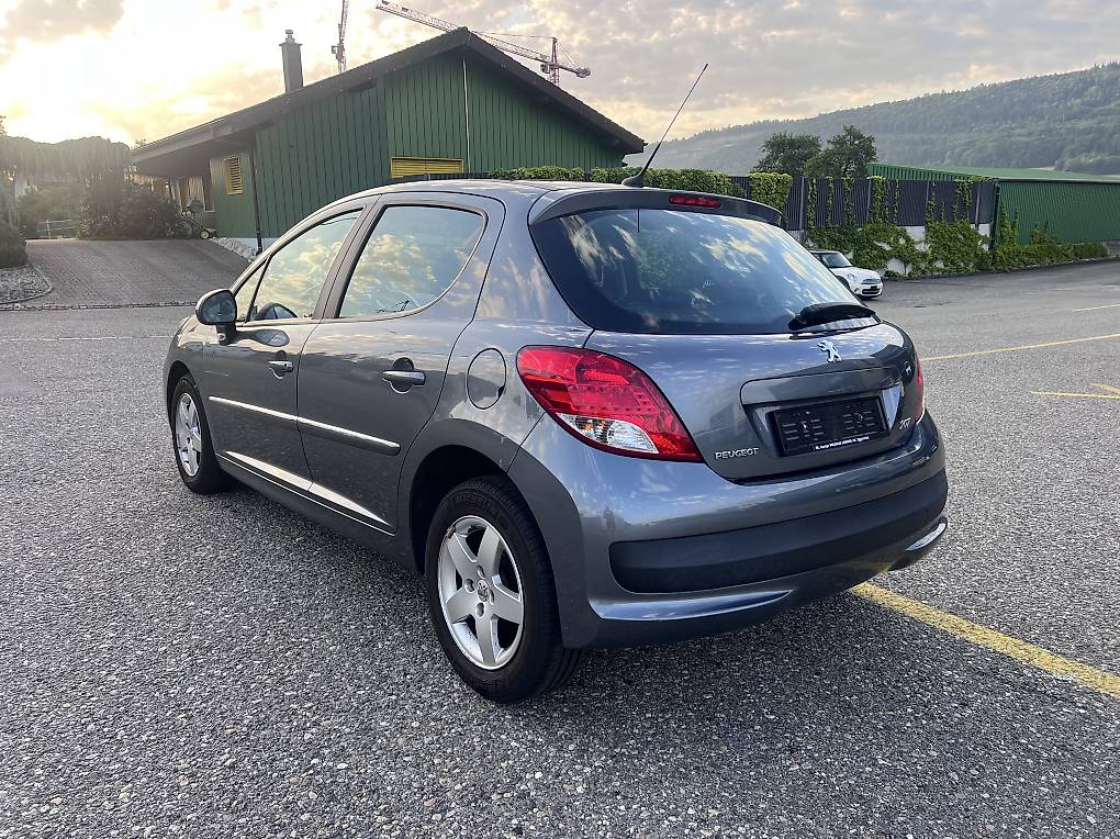 Peugeot 207 1.4 16V - frisch ab MFK 05.2026 im Kanton Solothurn - tutti.ch