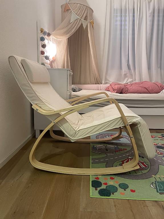 Schaukelstuhl, Beinliege verstellbar im Kanton Zürich - tutti.ch