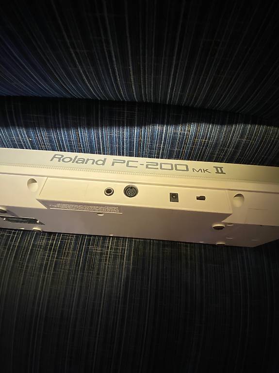 Roland PC-200 MkII Midi Keyboard Controller im Kanton Zürich - tutti.ch
