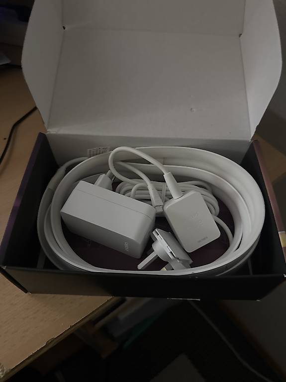 Philips Hue Gradient LED Strip 2m im Kanton Schaffhausen - tutti.ch