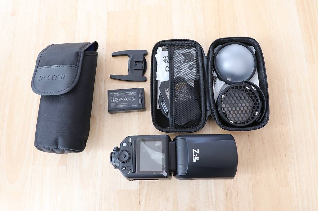 NEEWER Z2 PRO-F TTL Round Flash Fujifilm GFX 50 100 100S II im Kanton ...