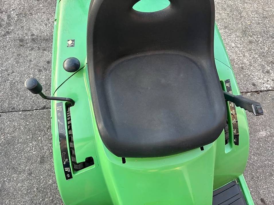 Viking MT850 Traktor Kosilica im Kanton Zug - tutti.ch