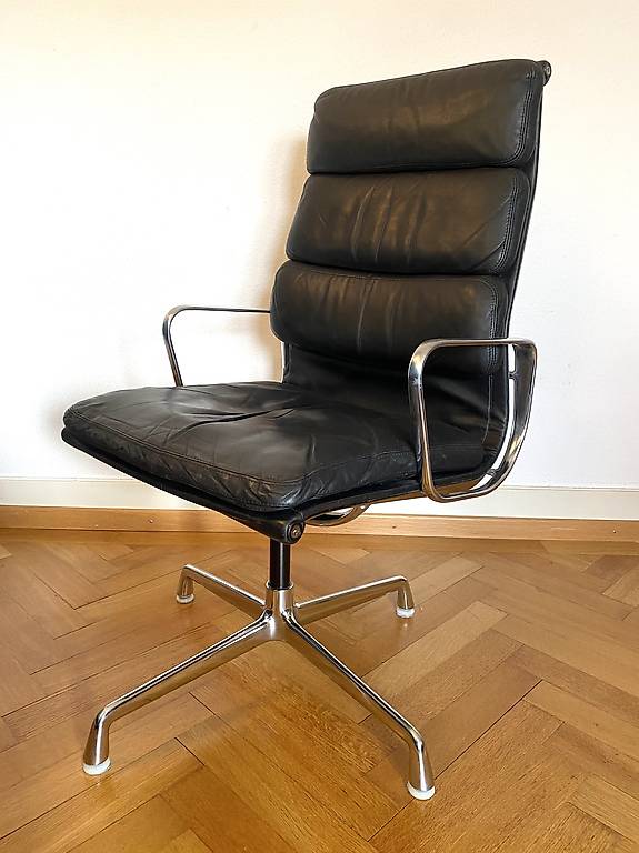 Design Sessel Vitra EA 209 Soft Pad Chair im Kanton Aargau - tutti.ch