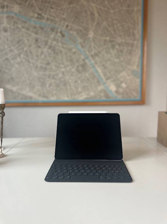 Apple iPad Pro 11 - 64GB - mit Stift & Tastatur im Kanton St. Gallen ...