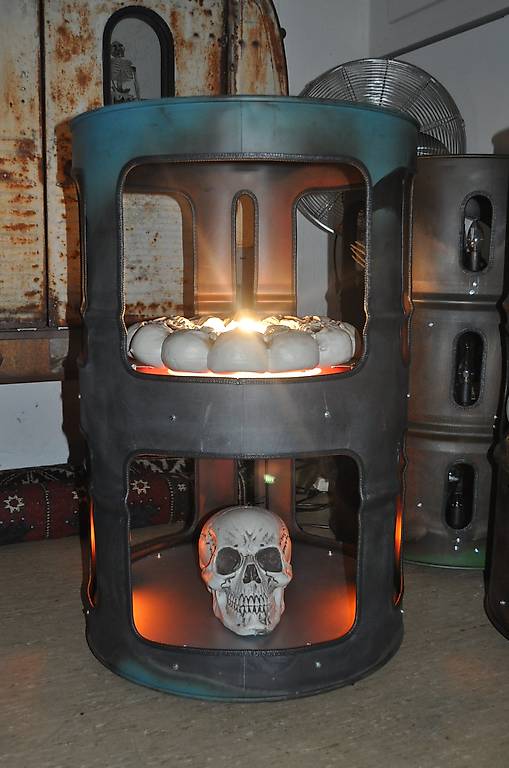 Barrel-Art Regal aus original 200 Liter Ölfass im Kanton Bern - tutti.ch