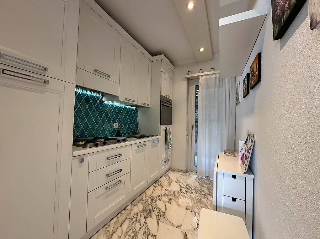 Esclusivo Attico di Lusso con Vista Lago e piscina - Porza Cantone ...